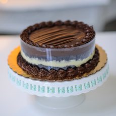 Regular Cake – Casa Linda Bakery